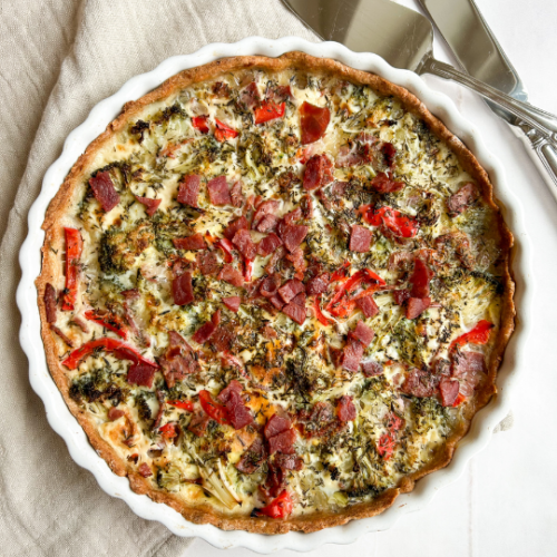 Broccolitærte med bacon - Den bedste broccolitærte med hytteost